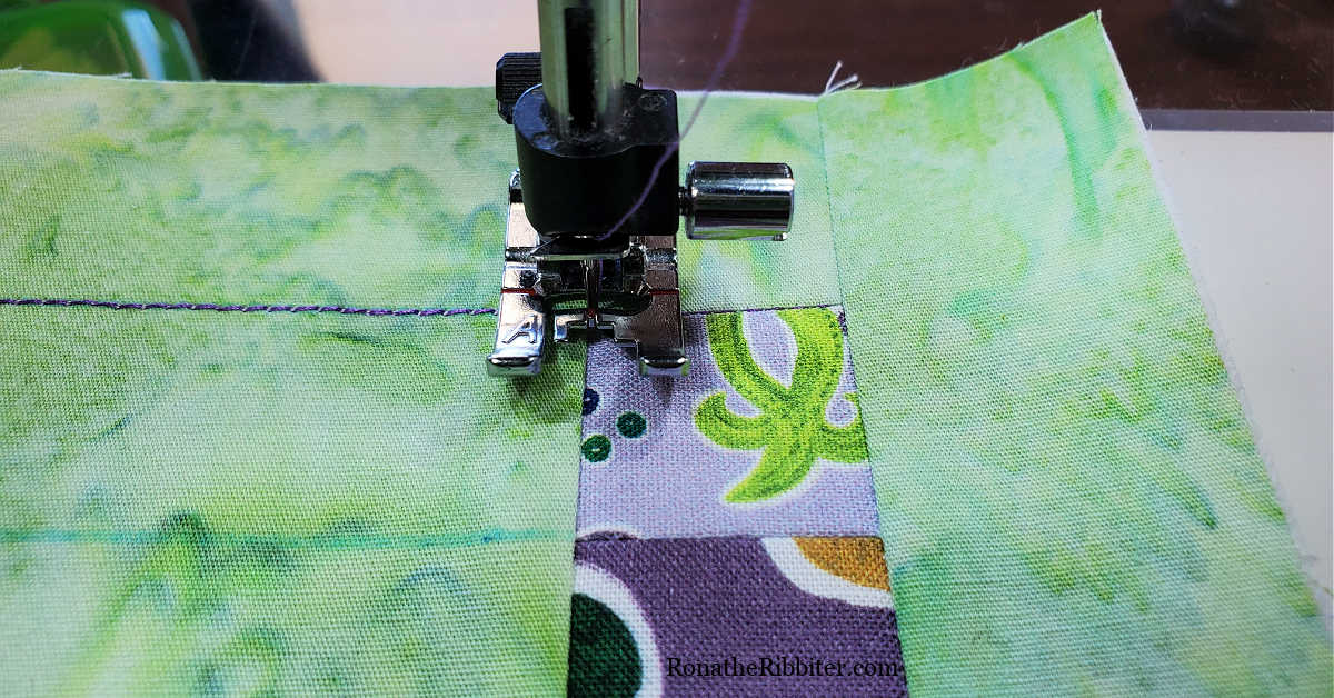 How to Make a Checklist Quilt Block | Rona the Ribbiter